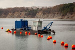 Beginner’s Guide to Dredger Boats